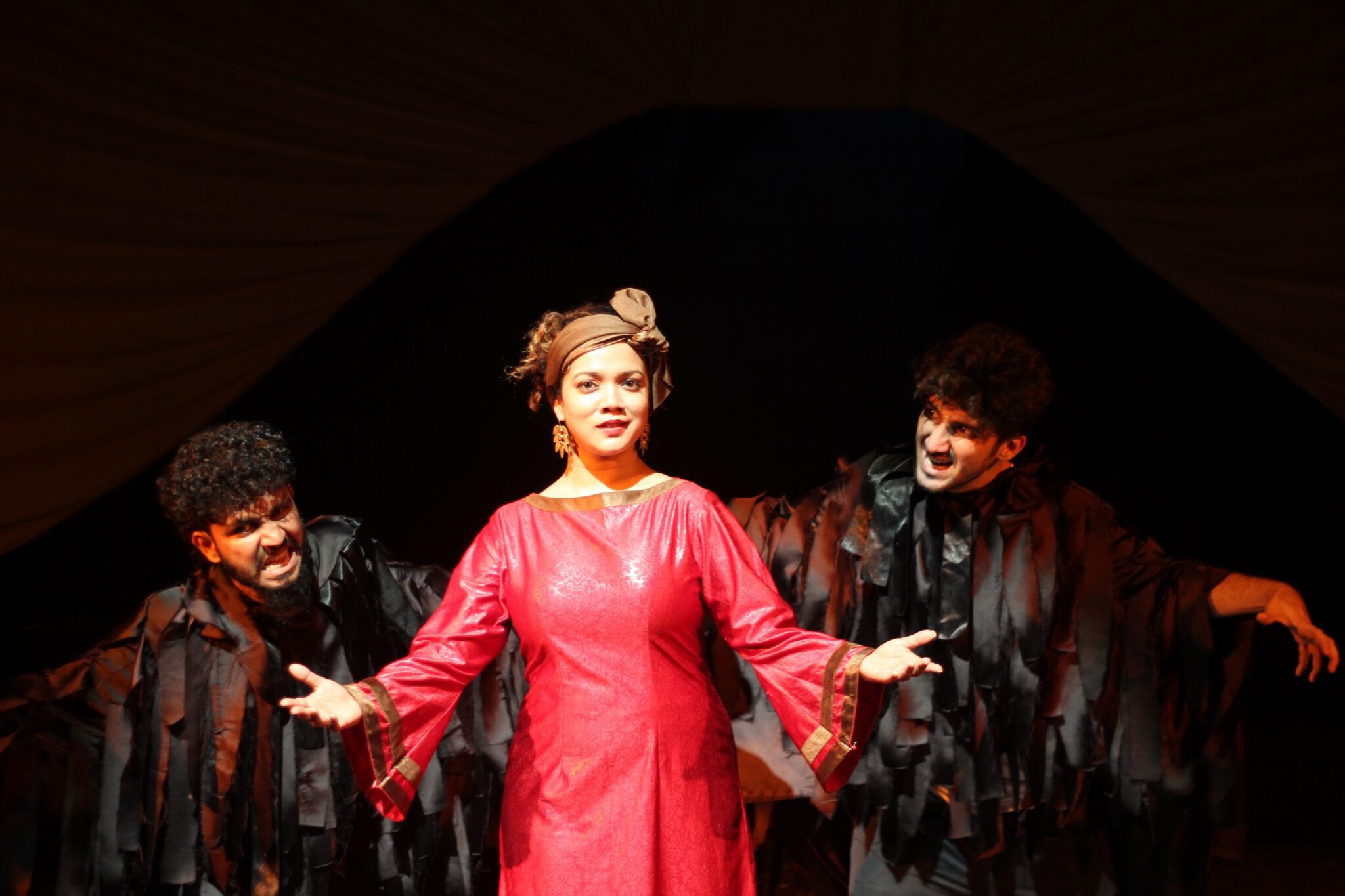 Famous Indian Playwrights & Their Influence on Theatre Today ...